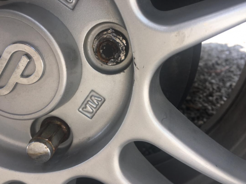 Lug Nut Snapped/Broken