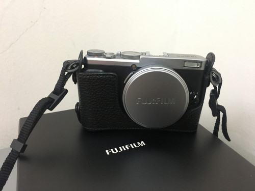 [WTS] Fujifilm X70 Silver (Used)