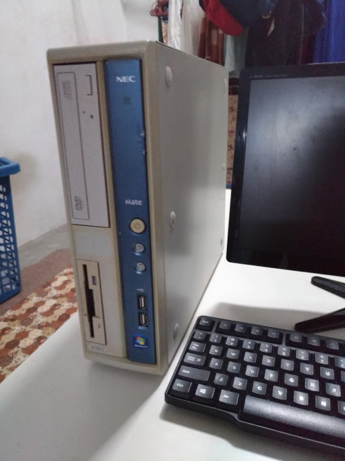 WTS SFF Office PC without monitor