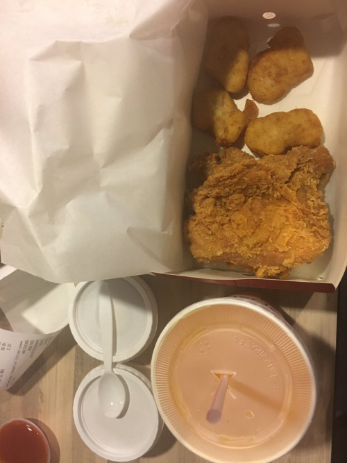 KFC PUAS PUAS RM8.90 JER ...