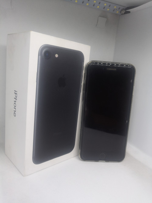 WTS Iphone 7 Matte Black