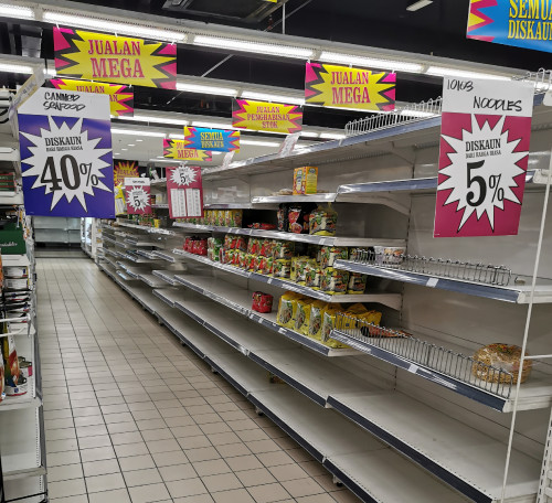 Sad grocery retail scene in MY
