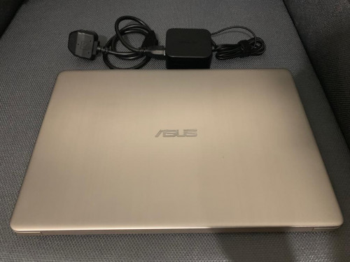 WTS ASUS Vivobook 15 X510UNR (Under Warranty)
