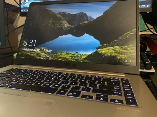 WTS ASUS Vivobook 15 X510UNR (Under Warranty)