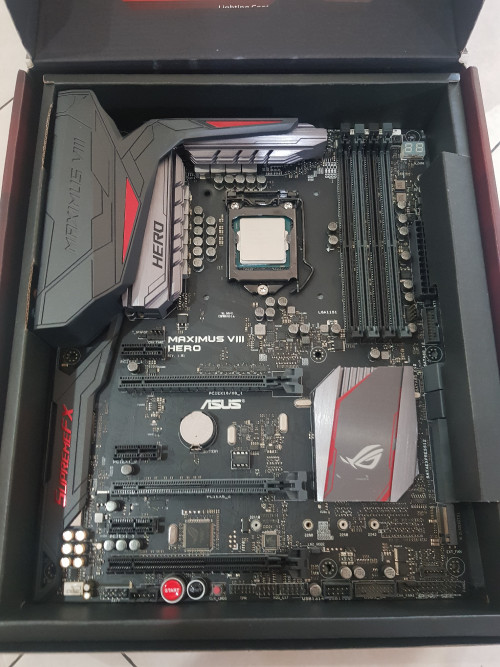 WTS-ASUS ROG HERO VIII + I7-6700K
