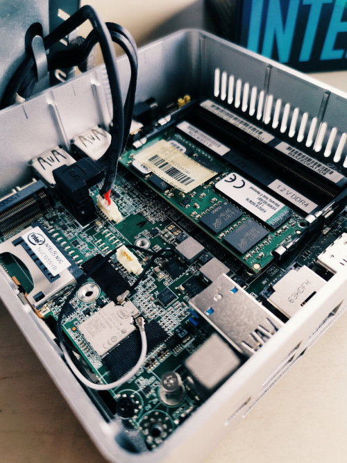 [WTS] Intel NUC NUC6i5SYB - Skylake i5