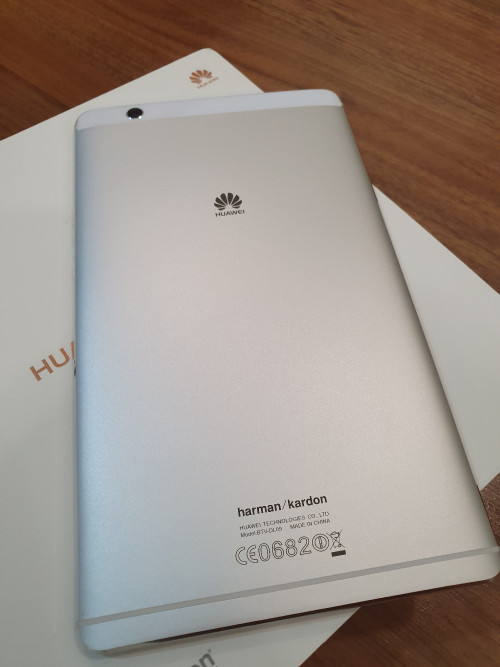 [WTS] Huawei Mediapad M3 8.4 4GB/32GB (white)
