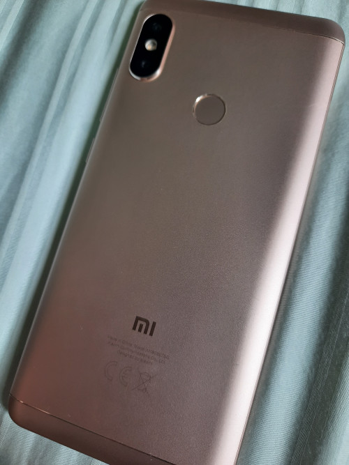 WTS Xiaomi Redmi Note 5 4GB / 64GB GOLD RM 350
