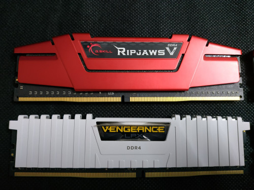 WTS Corsair Vengeance & G.skill Ripjaws V DDR4 Ram