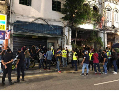 Operasi DBKL PDRM Atas Hidden Bar Di Petaling St
