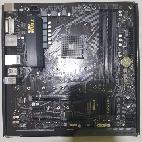 Gigabyte B550M DS3H