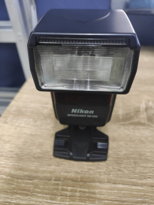 Nikon SB600 Flash