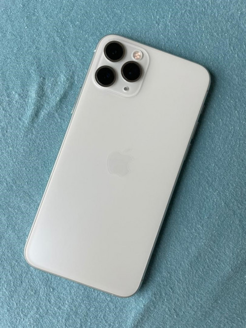 【WTS】Cheapest Iphone 11 Pro White 256GB in Town!