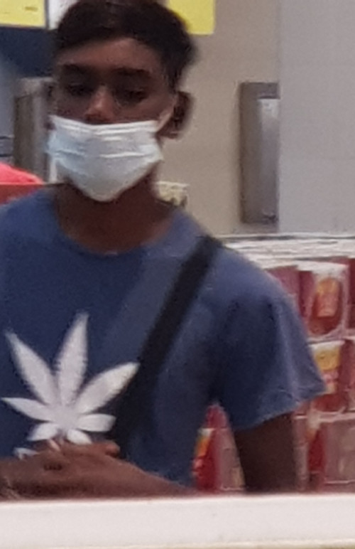 Why these people like to wear mask under nose