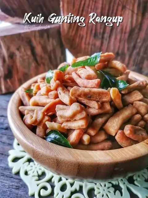 Traditional Hari Raya Snacks