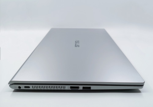 (SOLD) Asus M409B, 14" HD, AMD A4-9125, 4GB RAM