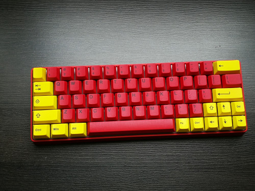 [WTS] GK64 Built 60% Keyboard with arrow keys