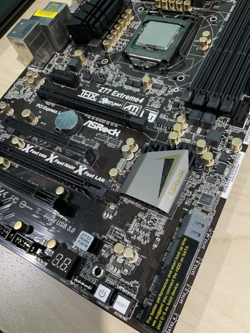 Intel i5-3570k + Asrock Z77 Extreme4 + G.Skill Ram