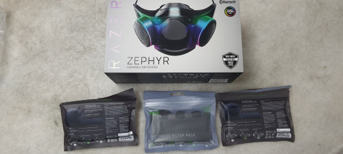 Razer Zephyr - Wearable Air Purifier Starter Pack