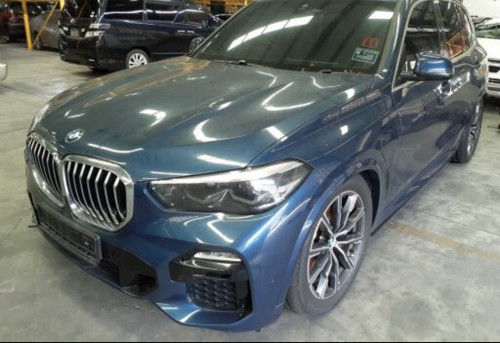 Expert car masuk boughted BMW X5 2021 for RM 90k+