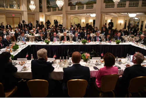 Sabri use BM when meeting US tech company Official