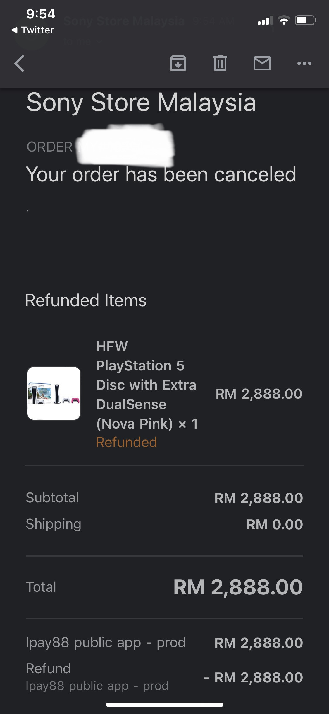 DDD9EA5C 5B6C 4CE8 9025 4F2511C190C6 - Pictr.com