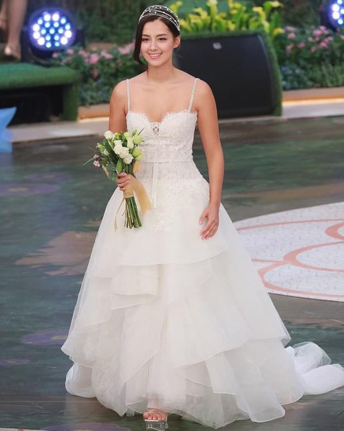 HK TVB Amoi for the day - Lisa Marie Tse