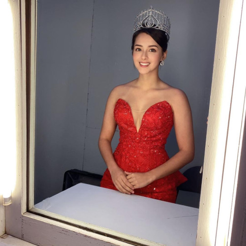 HK TVB Amoi for the day - Lisa Marie Tse