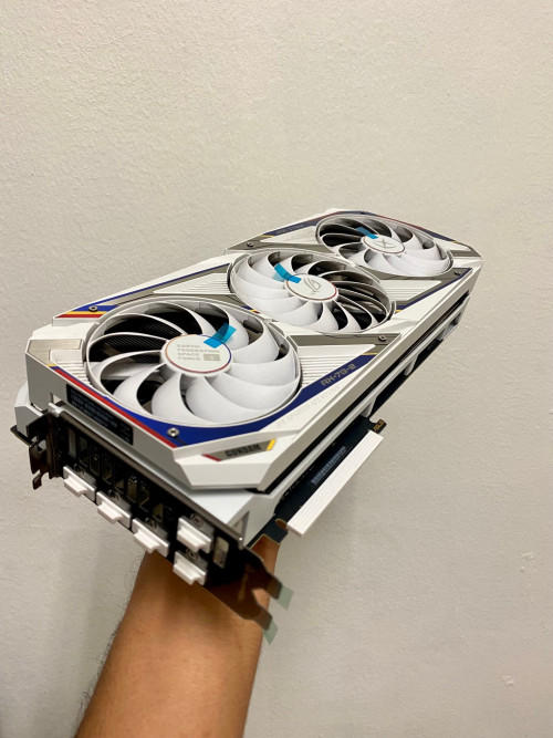 [WTS] ASUS GUNDAM RTX 3080 10GB GPU