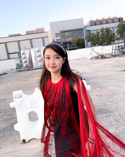 HK singer & actress, Kandy Wong is 35 years old