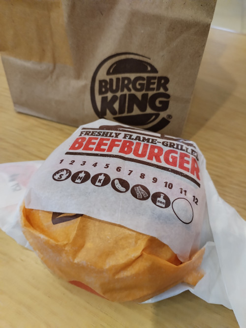 Menu Rahmah McD burger ayam RM5 nett