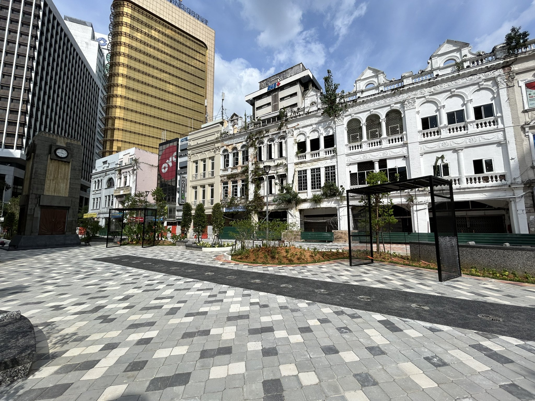 Medan Pasar KL turned into a mini town plaza