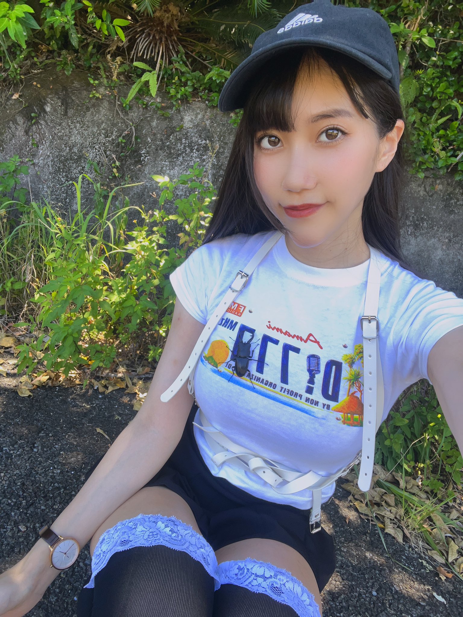 why now so many Amoi wear baseball cap?