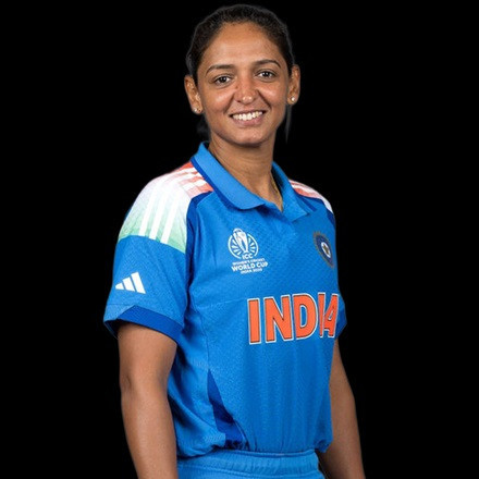 Anyone want minachi milf and maid?